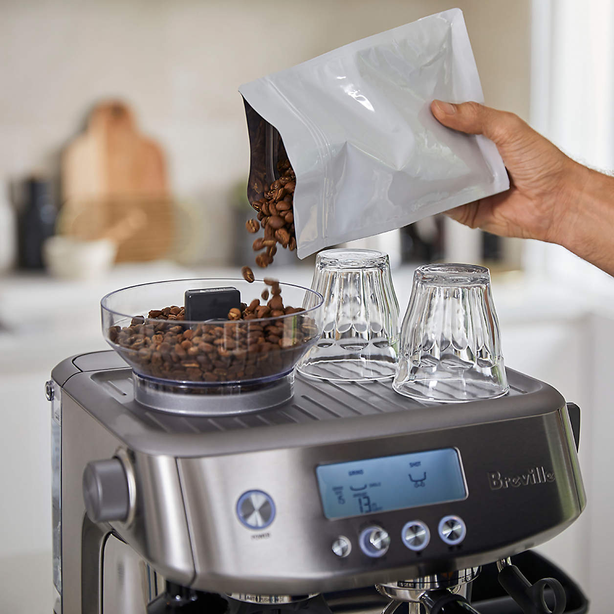 Breville ® Barista Pro ™ Espresso Machine – InHouse